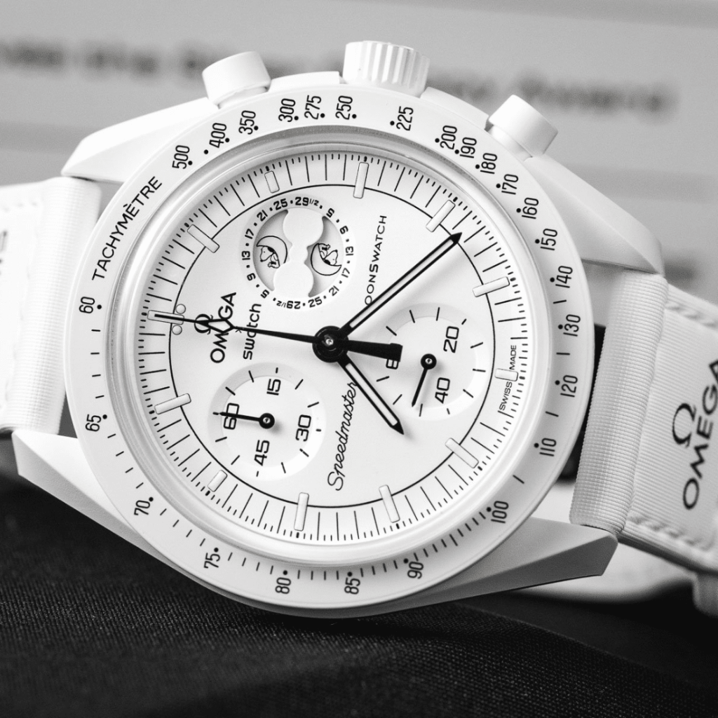 Đồng hồ Omega x Swatch Bioceramic Moonswatch Mission to Moonphase SO33W700