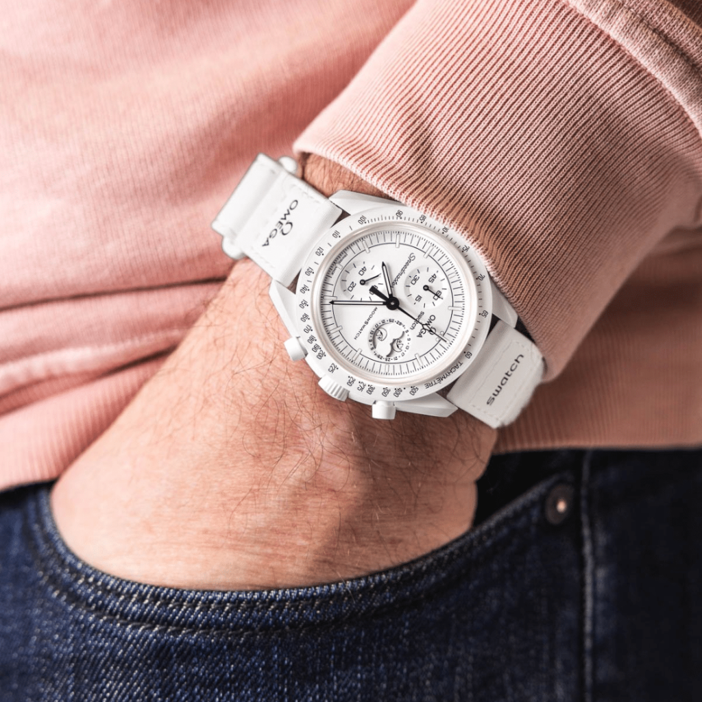 Đồng hồ Omega x Swatch Bioceramic Moonswatch Mission to Moonphase SO33W700